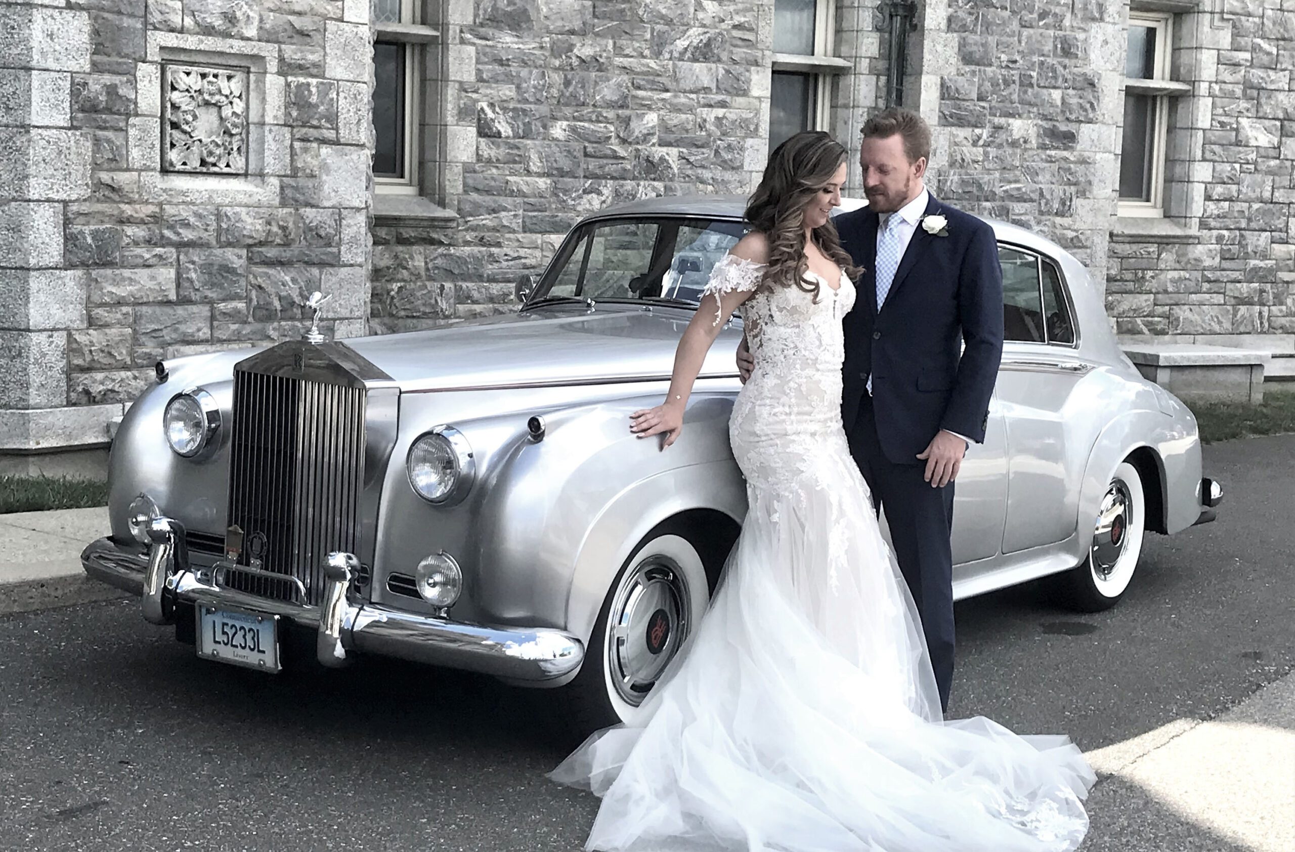 Antique Limousine Service – Black Swan Limousine